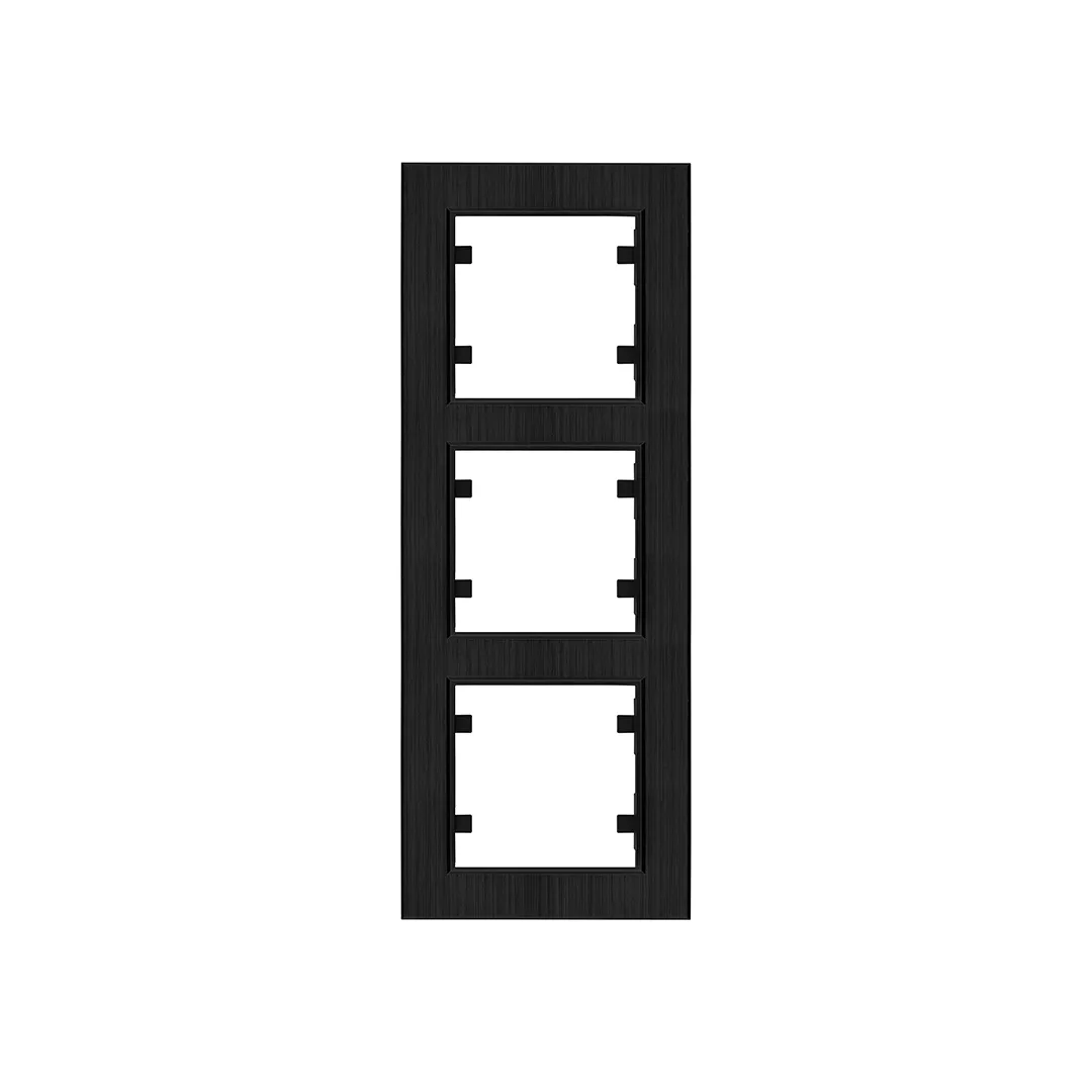 Рамка трёхместная Karea Line Чёрный Вертикальная Makel - VOLTA.MD